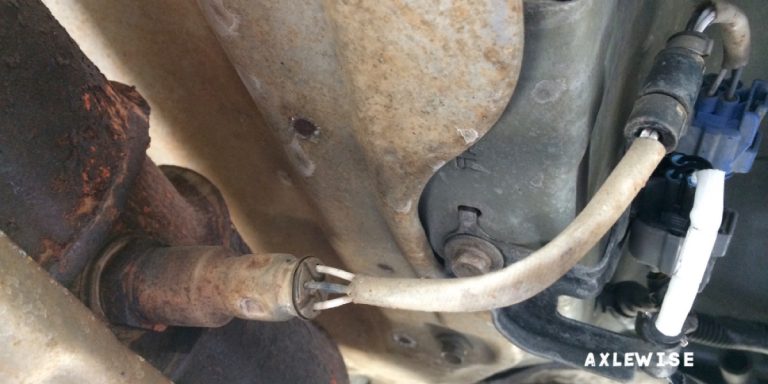 10 Bad O2 Sensor Symptoms: Causes, Fixes & Cost